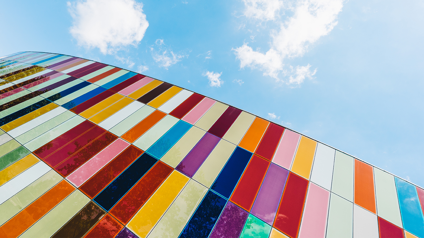 What is R9 color rendering value?