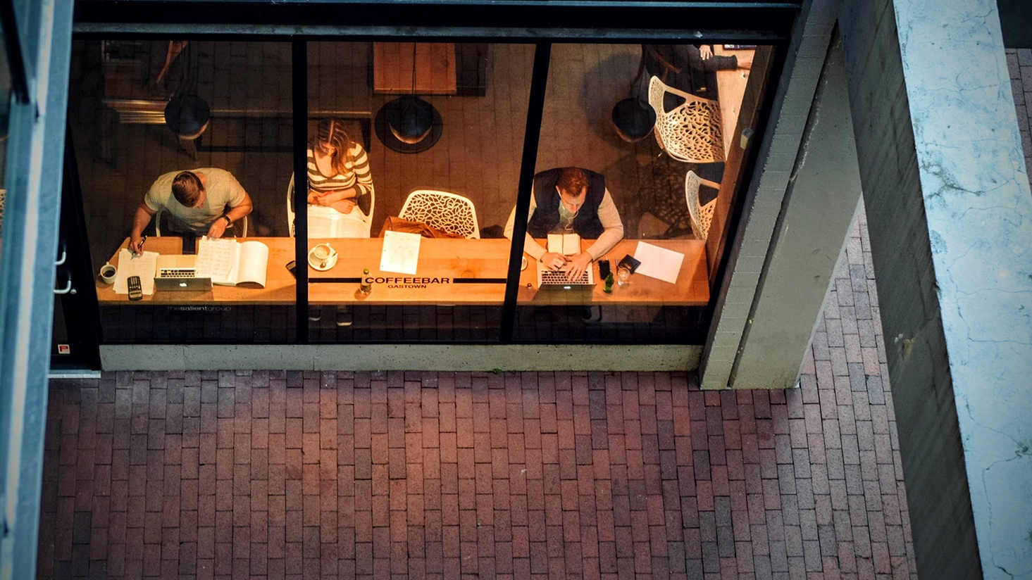 How to choose the right CRI for your lighting: A practical guide to ...